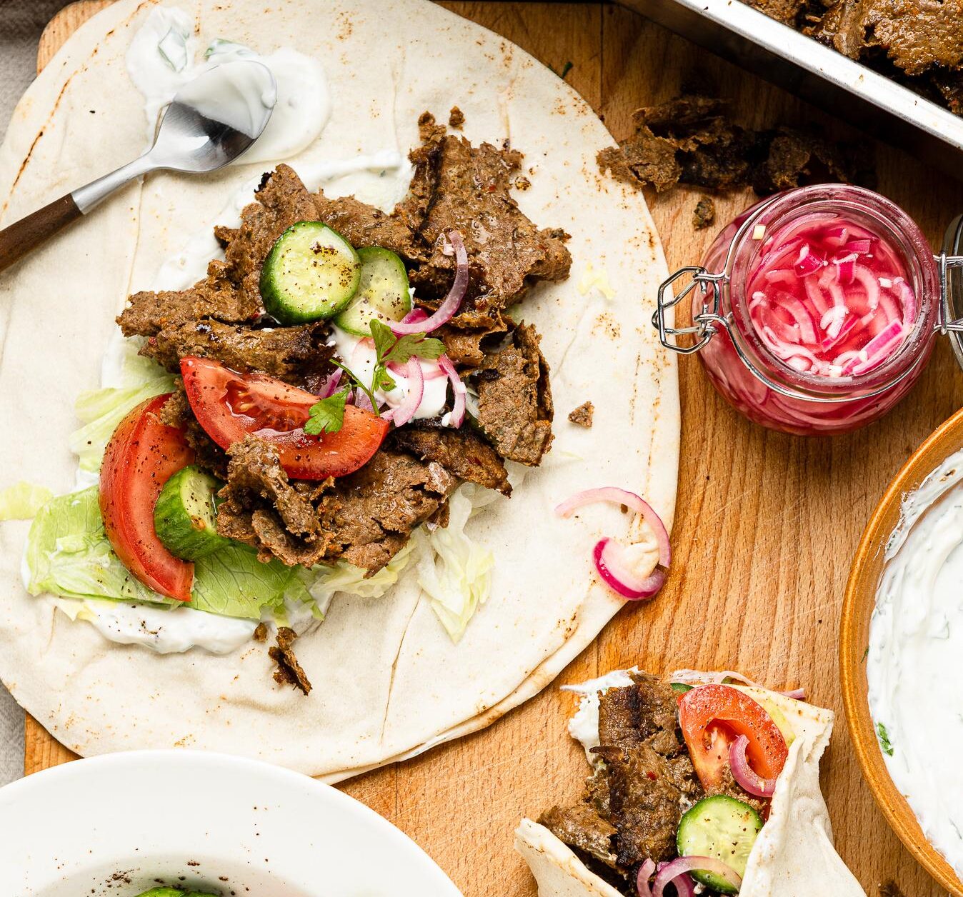 Döner kebab uit de oven - gemaakt met gehakt - Viral recept